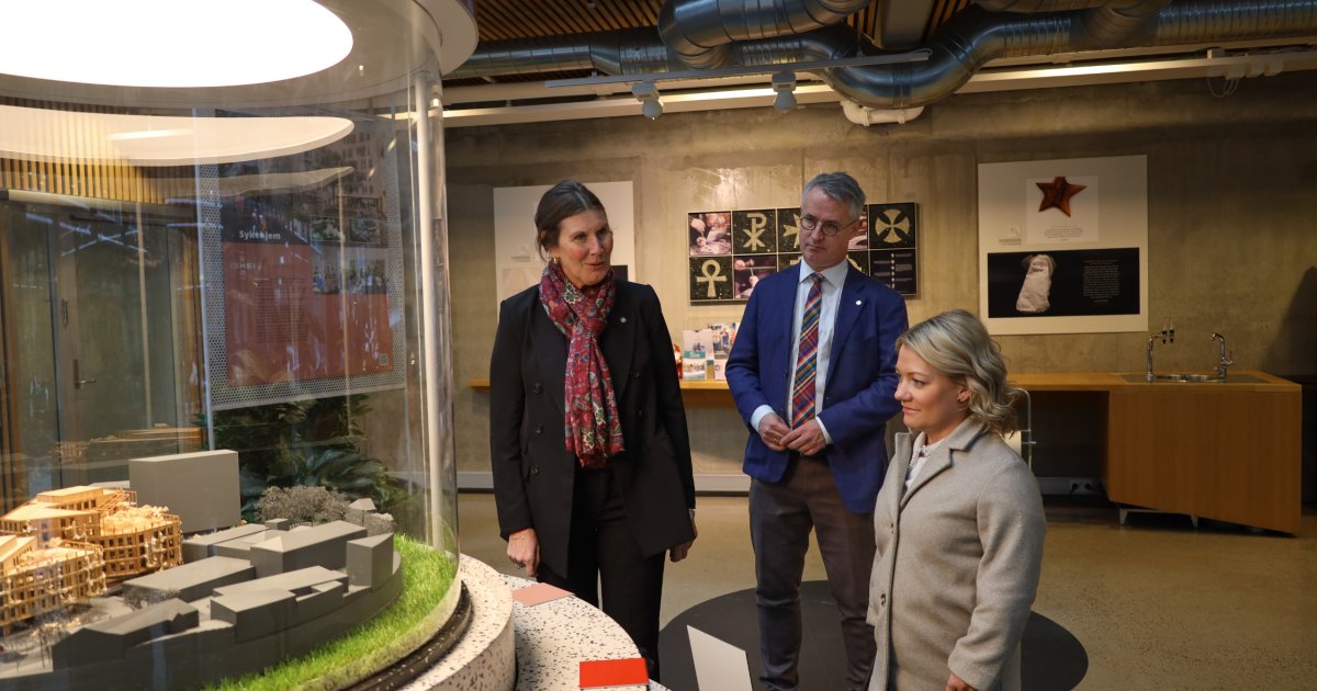Statsråd Sandra Borch besøkte VID Oslo - vid.no